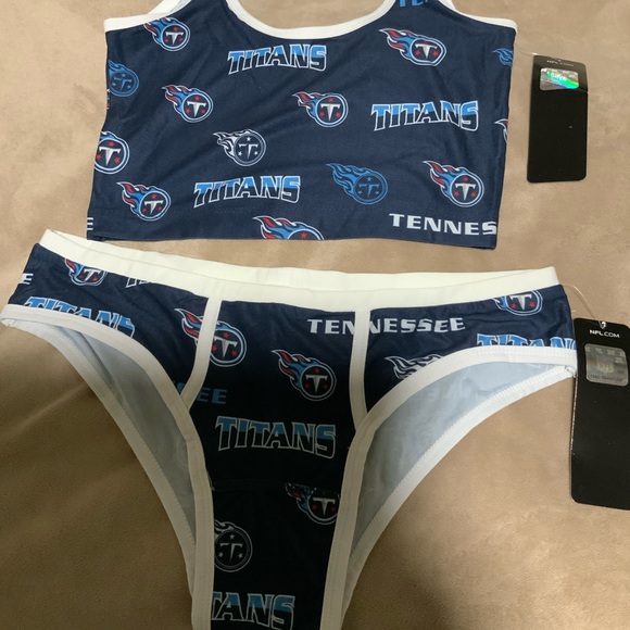 Intimates & Sleepwear | Bra And Panties In Tennessee Titan Print | Poshmark